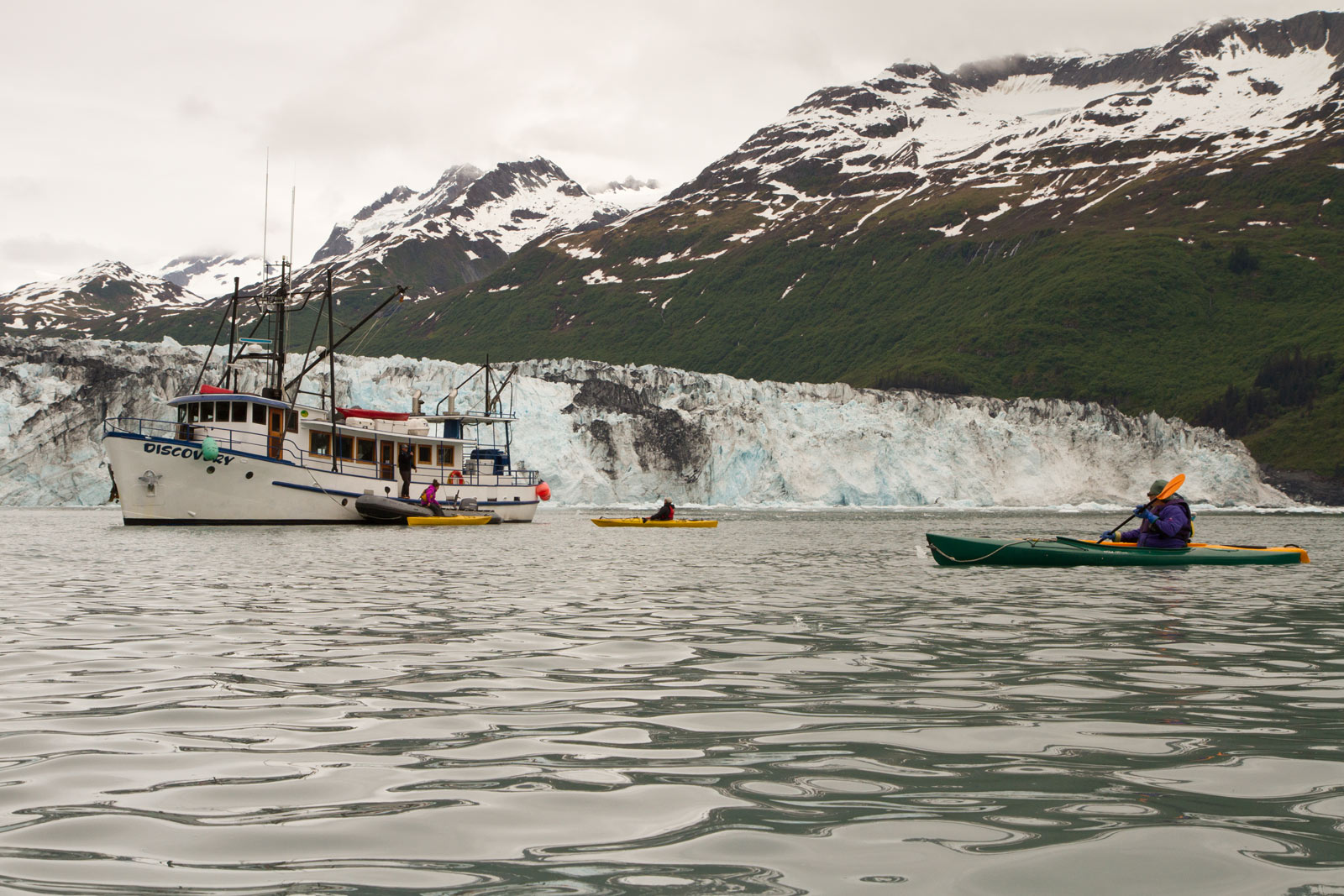The Discovery boat in Prince William Sound photo by Debbie Thompson ...